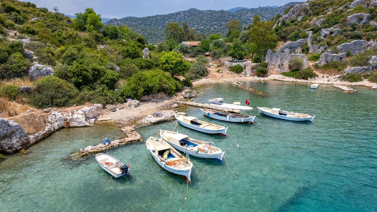 Tekne, Gemi, Deniz araçları İsim Yazma Kuralları