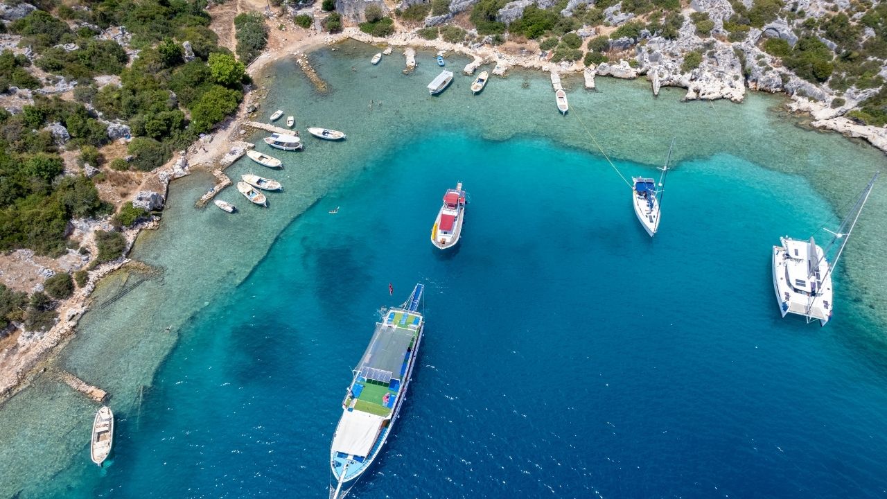 Tekne, Gemi, Deniz araçları İsim Yazma Kuralları